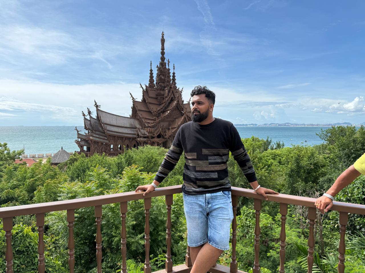 Prapancha Pravasa – Premium Travel Packages & Tour Services
